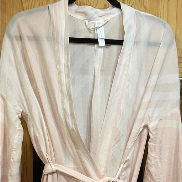 stars above | Intimates & Sleepwear | Stars Above Light Pink Sheer Robe ...